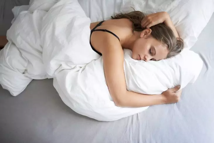 Jak vybrat správný polštář pro zlepšení kvality spánku – nejlepší tipy, které potřebujete vědět 10877_3