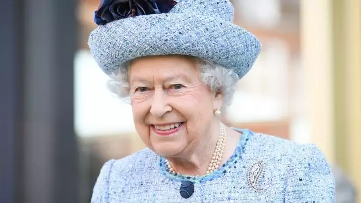 Koningin Elizabeth se oggendroetine 11110_3