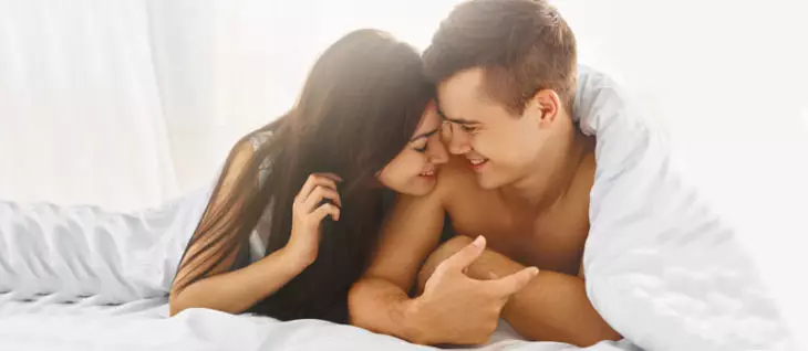 Kehidupan Selepas Dating: 7 Cara Hubungan Mengubah Kehidupan Seks Anda & 7 Cara Ia Tidak 11352_2