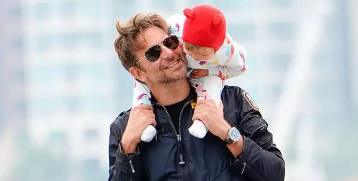 In che modo la paternità ha cambiato Bradley Cooper? 11444_1