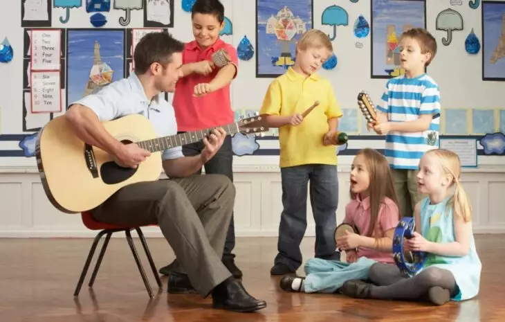 ကလေးတွေအတွက် ဂီတသင်ခန်းစာတွေက ဘာကြောင့်အရေးကြီးတာလဲ။ 11616_1