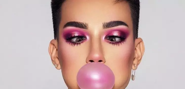 James Charles, Người đẹp nổi tiếng Ảnh hưởng, Đã Làm Điều gì đó Không thể tha thứ và Anh ấy Đang Gặp rắc rối 11755_3