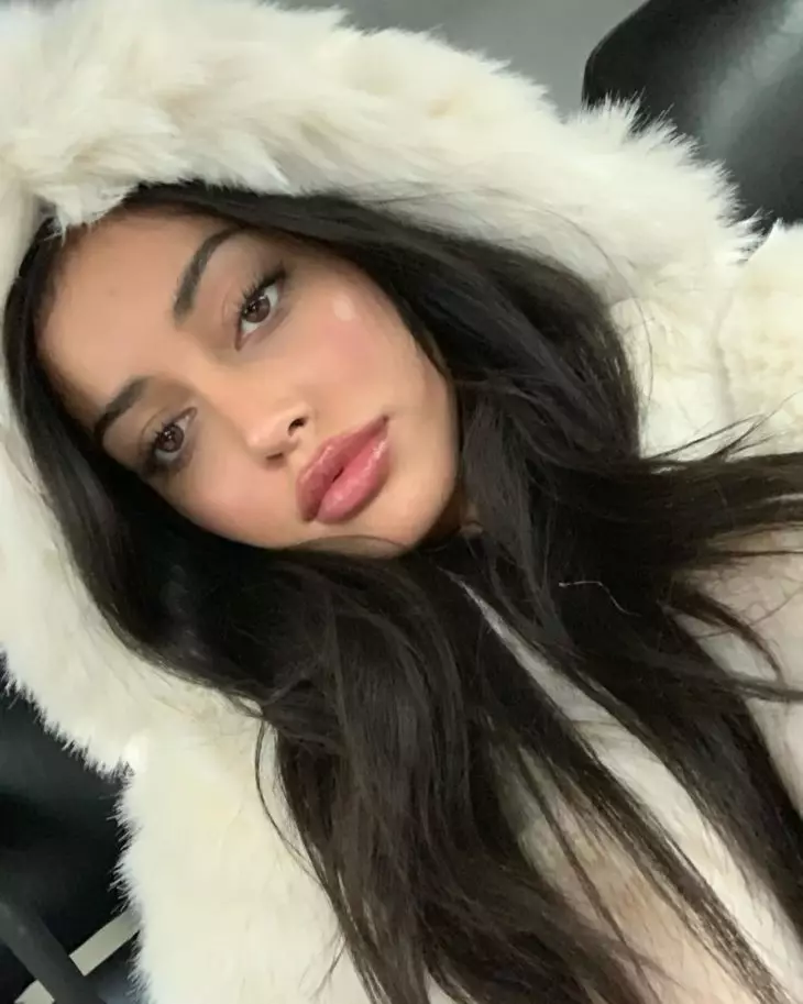 Ibyo Ukeneye Kumenya byose kuri Cindy Kimberly 11807_3