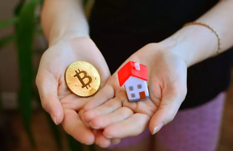 Bitcoin vs Real Estate: U Lokela ho Tsetela Hokae?