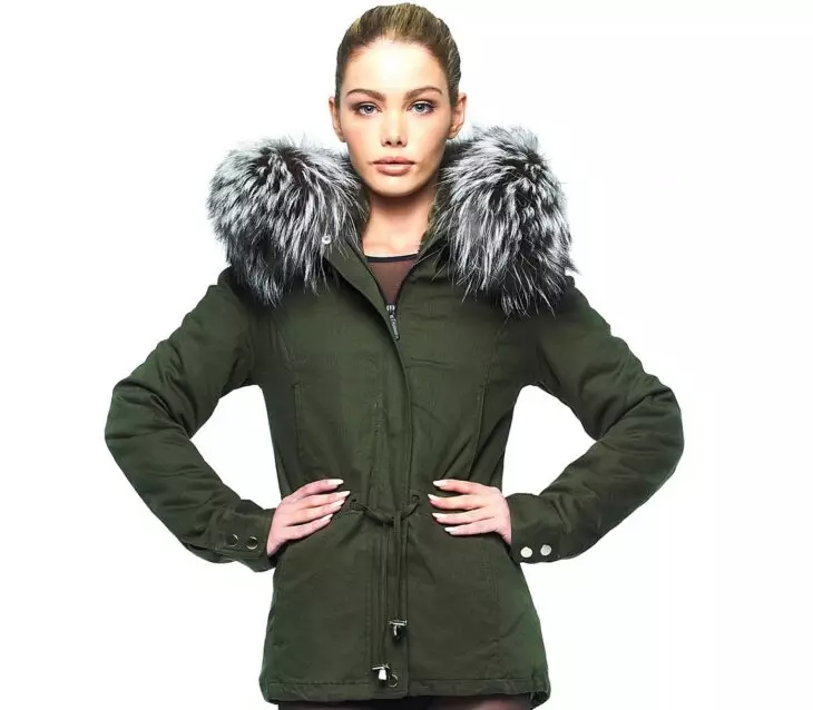 3 cách thời trang để mặc áo khoác Parka trong mùa đông này 12849_4