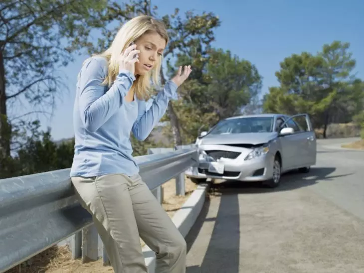 6 belangrijke dingen die u moet doen als u gewond raakt bij een auto-ongeluk 12878_3