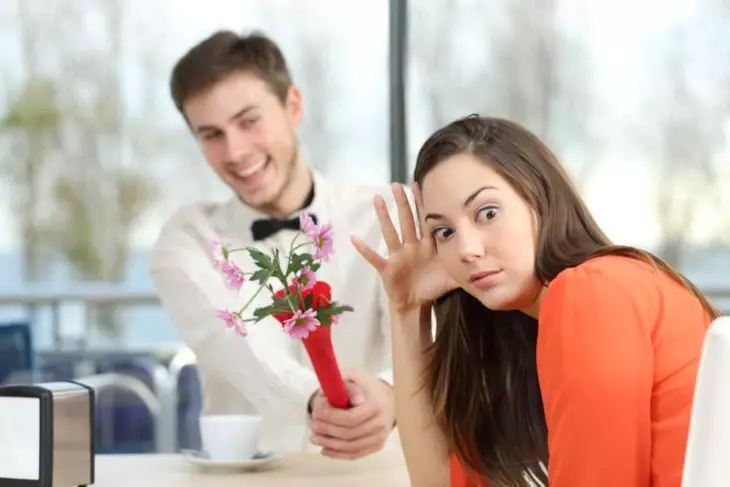 This Girl's Worst First Date Ever Will Make You Never Want to a Date 13372_1