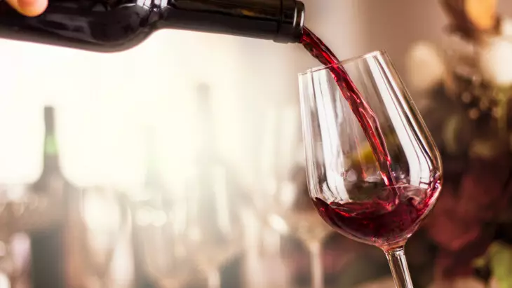 Czerwone wino czy białe wino: co jest lepsze dla twojego zdrowia? 13842_4