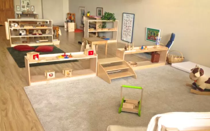 3 Mupangate Furnitur Montessori kanggo Bocah-bocah 1399_2