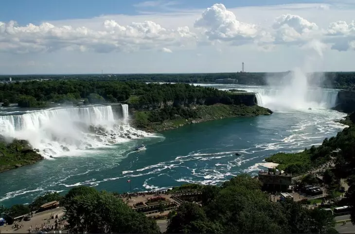 Canada: Ebe a na-apụghị ịgbagha agbagha maka njem nlegharị anya 14431_2