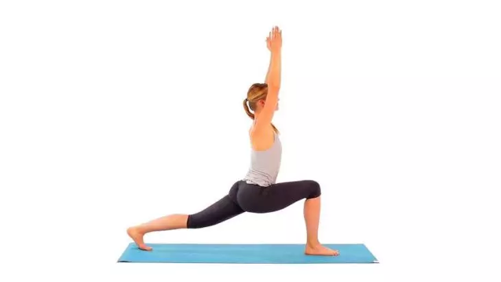 6 Yoga poze pou amelyore fleksibilite kò ou 15216_2