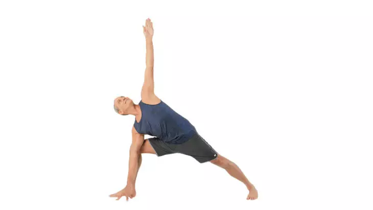 6 yogahoudingen om de flexibiliteit van je lichaam te verbeteren 15216_6