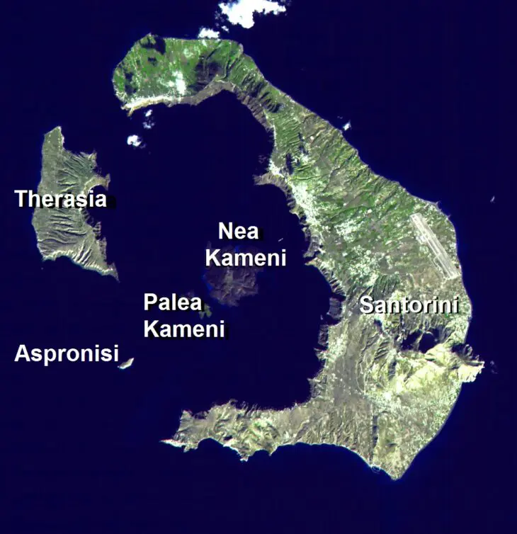 तपाईलाई Santorini मा कति दिन चाहिन्छ? 1542_1