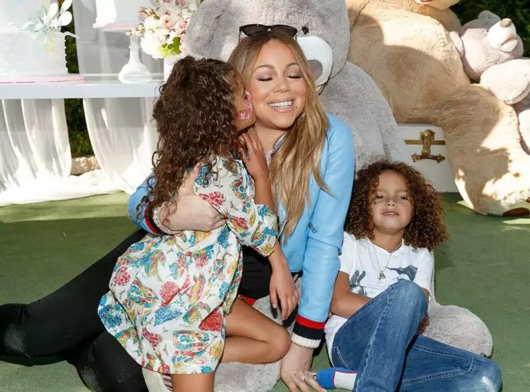 Mariah Carey កំពុងរំលឹកអ្នកគ្រប់គ្នាឱ្យលាងដៃ 15830_1