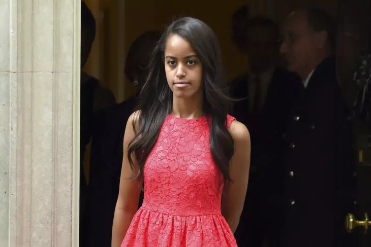 Ano ang buhay ni Malia Obama sa Harvard 16048_3