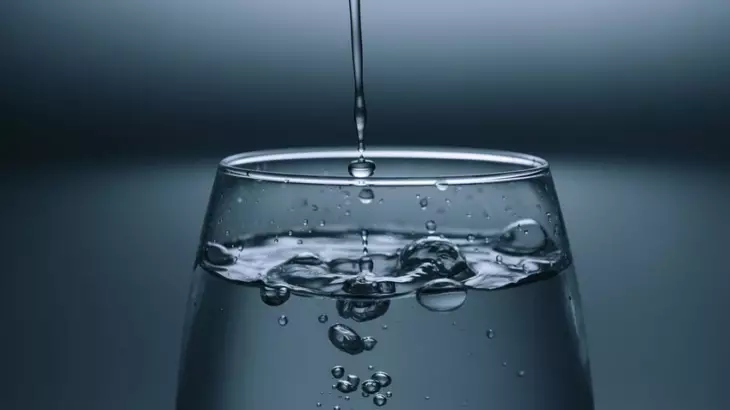 5 viisi, kuidas muuta vesi joomiseks ohutuks 16340_2