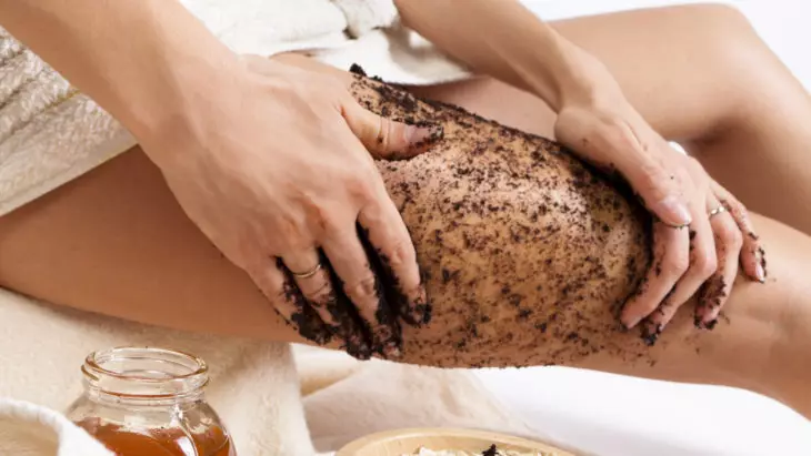 Top 5 auala e taulimaina ai le cellulite 16736_5