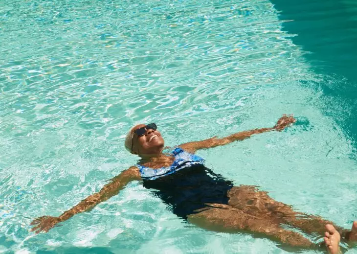 As 11 razóns polas que nadar é beneficioso e fantástico para a túa saúde! 17242_2
