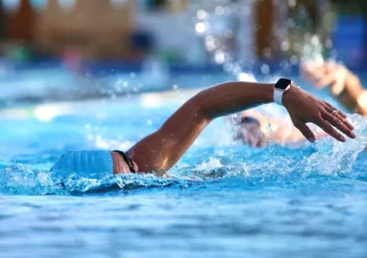 11 geriausių priežasčių, kodėl plaukimas yra naudingas ir fantastiškas jūsų sveikatai! 17242_5