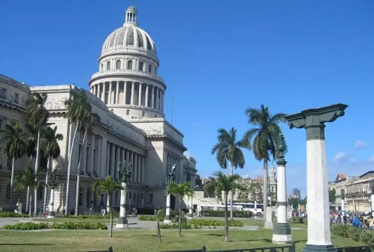 Çfarë duhet të bëni në Havana kur jeni të mërzitur nga plazhet 17277_1