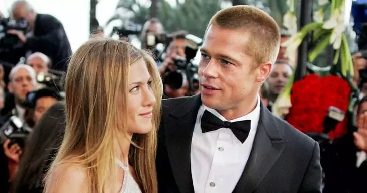 Tot està malament amb els rumors sobre Brad Pitt a la festa d'aniversari de Jennifer Aniston 17343_2
