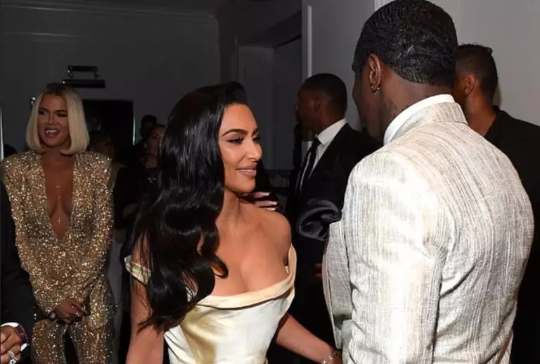 Kim Kardashian kołysze suknię ślubną na 50. urodziny Diddy'ego?