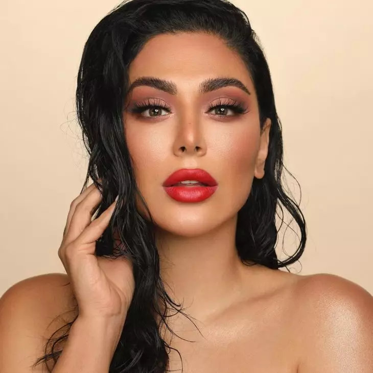 Huda Kattan Net Worth 2022, Bio, Karriär 18942_3