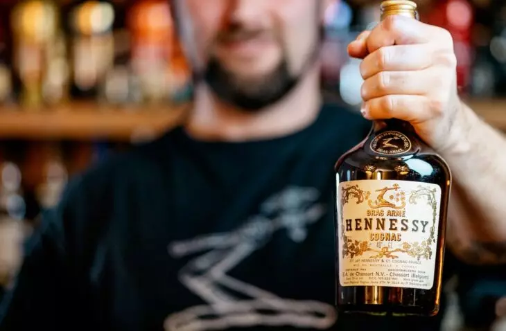 6 أشياء يجب معرفتها عن Hennessy Cognac قبل أن تشربه 1921_4