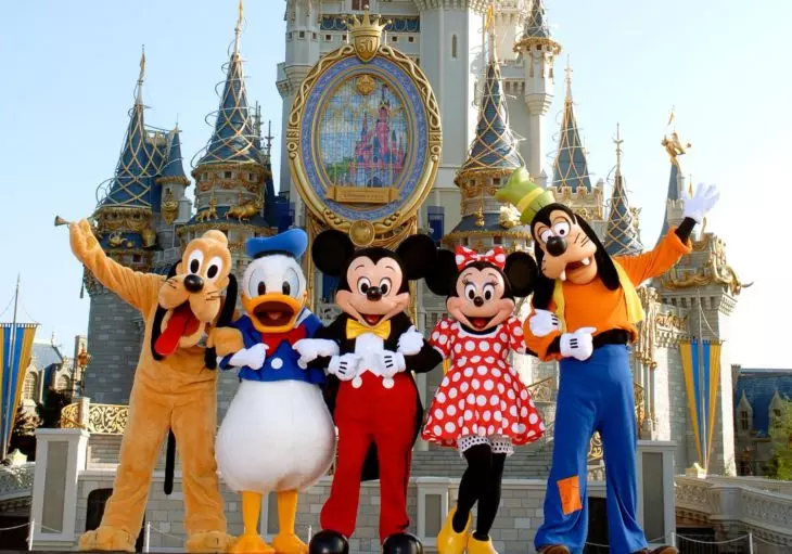 8 choses que travailler à Disney World m'ont appris sur la race humaine 19498_3