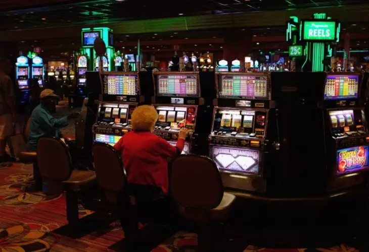 9 cosas que todos los casinos hacen para que sigas gastando tu dinero 19534_6