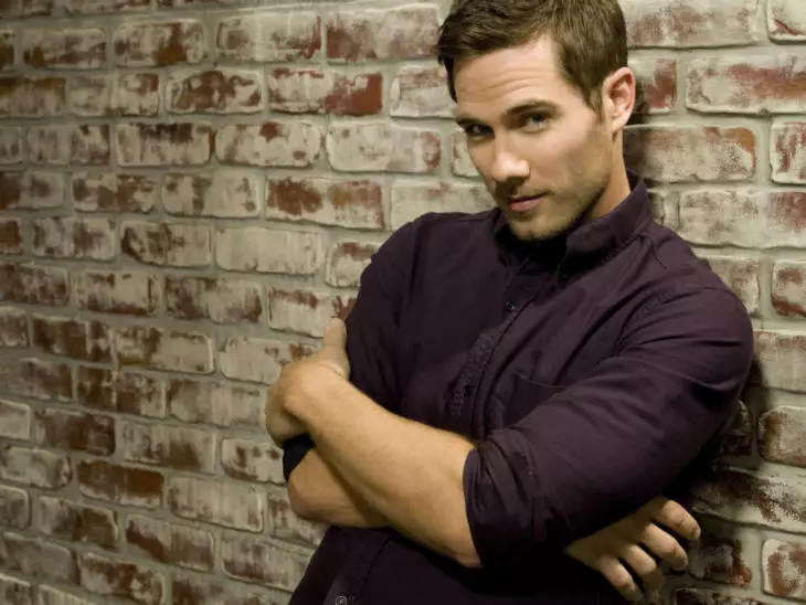 Luke MacFarlane Bio, Kehidupan, Kerjaya, Nilai Bersih 2022 20060_3