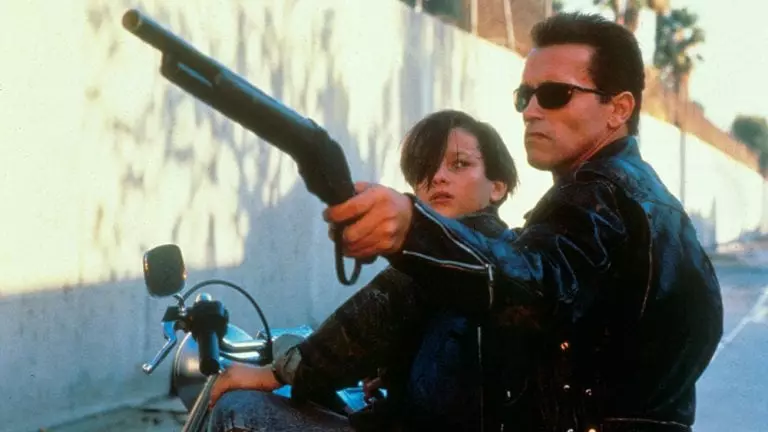 Die Fortsetzung von „Terminator“ trifft im November 2019 auf „Drei Engel für Charlie“. 20116_1