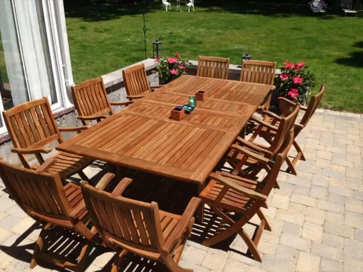 Teak? È una scelta perfetta per i tuoi mobili da giardino? 20275_3