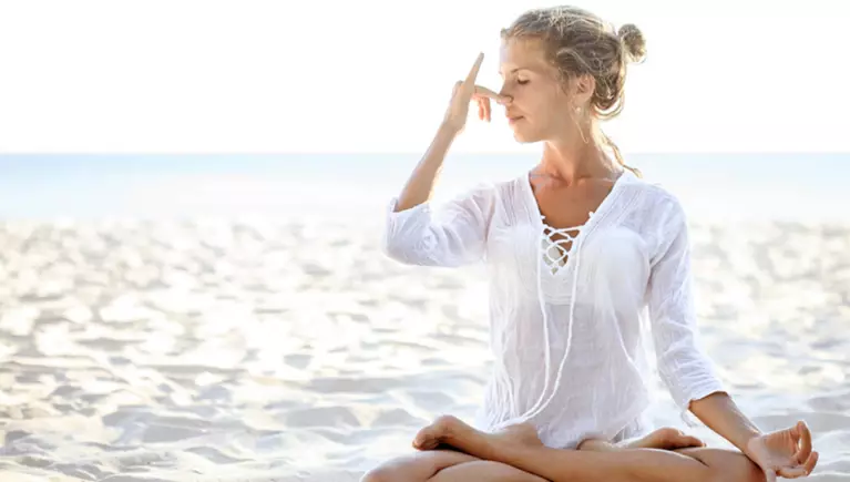 Sechs Möglichkeiten, Yoga zu einem Teil Ihres Urlaubs zu machen