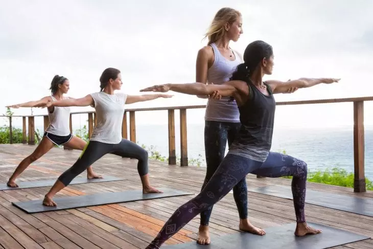 Шест начина да учините јогу делом вашег одмора 20772_1