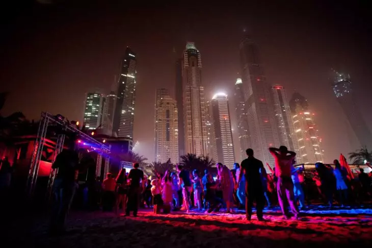 5 cose da fare a Dubai e in Arabia Saudita 2077_1