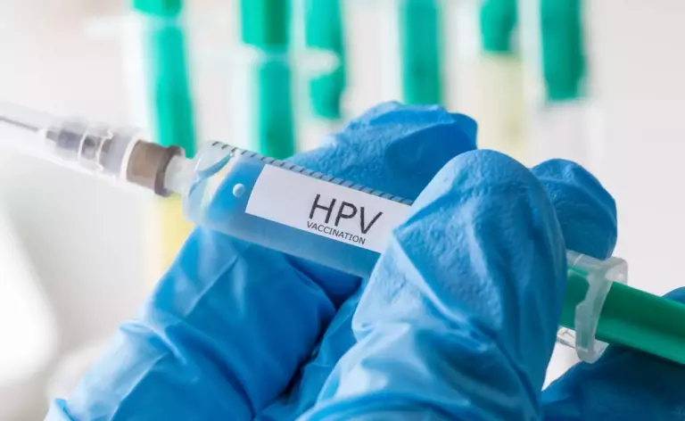 Konečně pár dobrých zpráv: HPV vakcína byla neuvěřitelně účinná