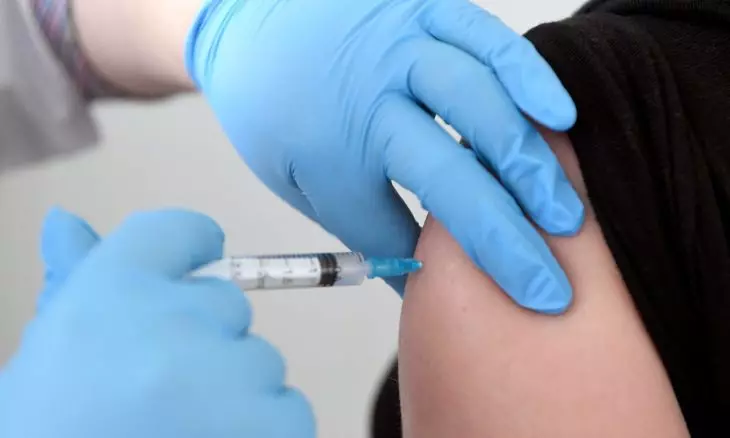 Tungtungna Sababaraha Warta Gedé: Vaksin HPV Geus Éféktif Luar Biasa 21529_1