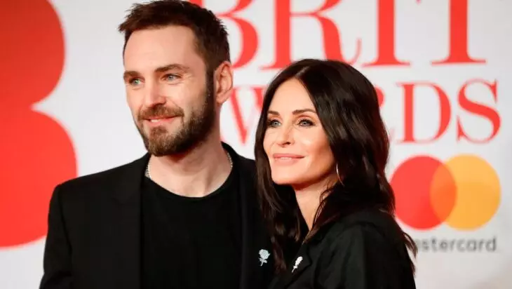 Courteney Cox ja tema kaunitar Johnny Mcdaid ei ole koos karantiinis 21536_2