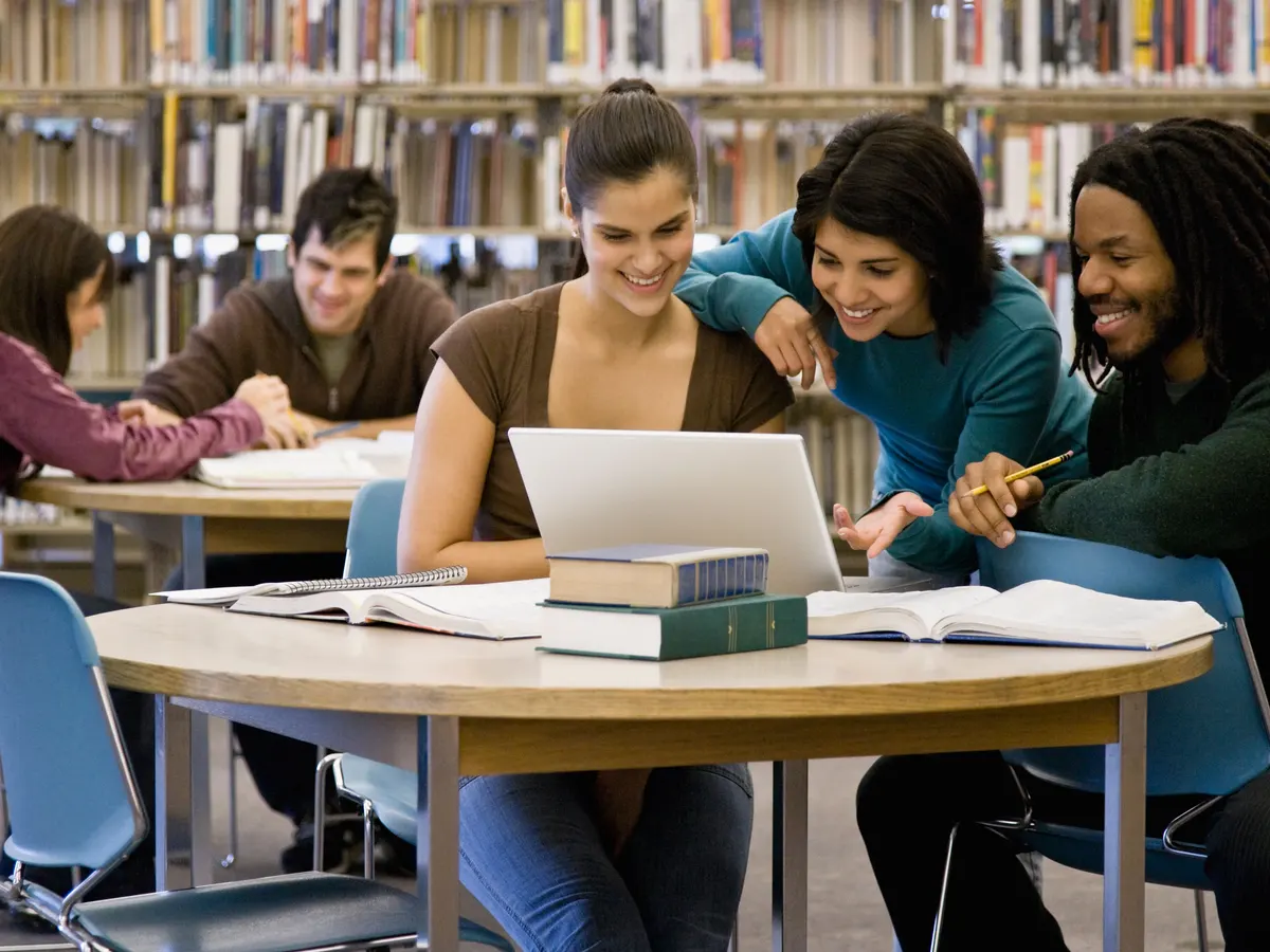 Kur atrast uzticamas koledžas studentu atlaides un kā tās izmantot 2191_2