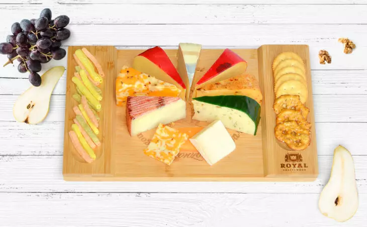 10 Mga Tip para Mapabilib ang Iyong Mga Kaibigan gamit ang Perpektong Cheese Board para sa isang Party 22435_6