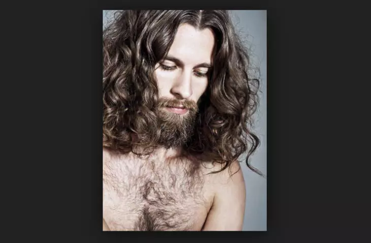 12 Insanely Hot Guys Rocking That Jesus Look 22679_11