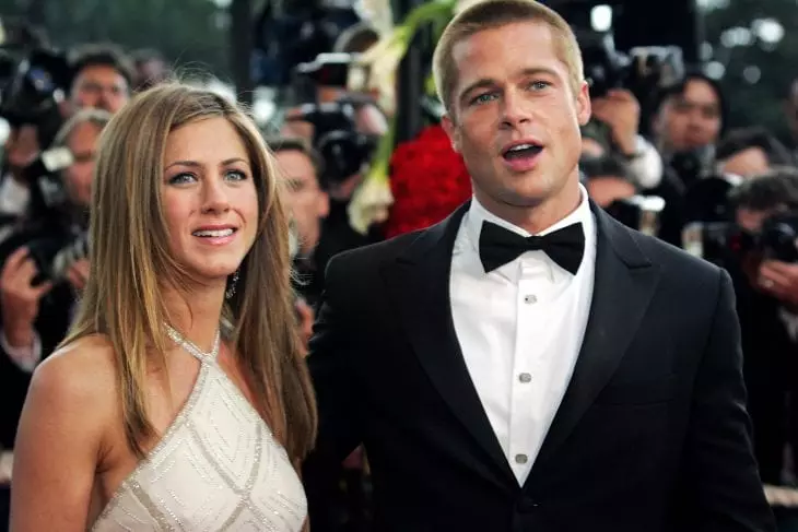 Jennifer Aniston thiab Brad Pitt