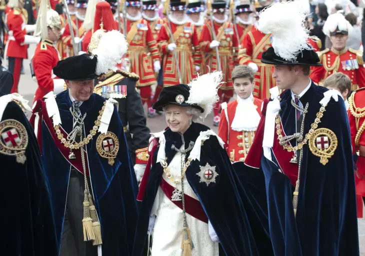 Kan prins William de koning van het Verenigd Koninkrijk worden voor zijn vader prins Charles? 22712_2