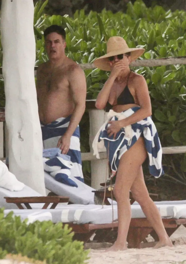 Jennifer Aniston upravo je primijetila kako vruće dane provodi s drugim muškarcem 2274_2
