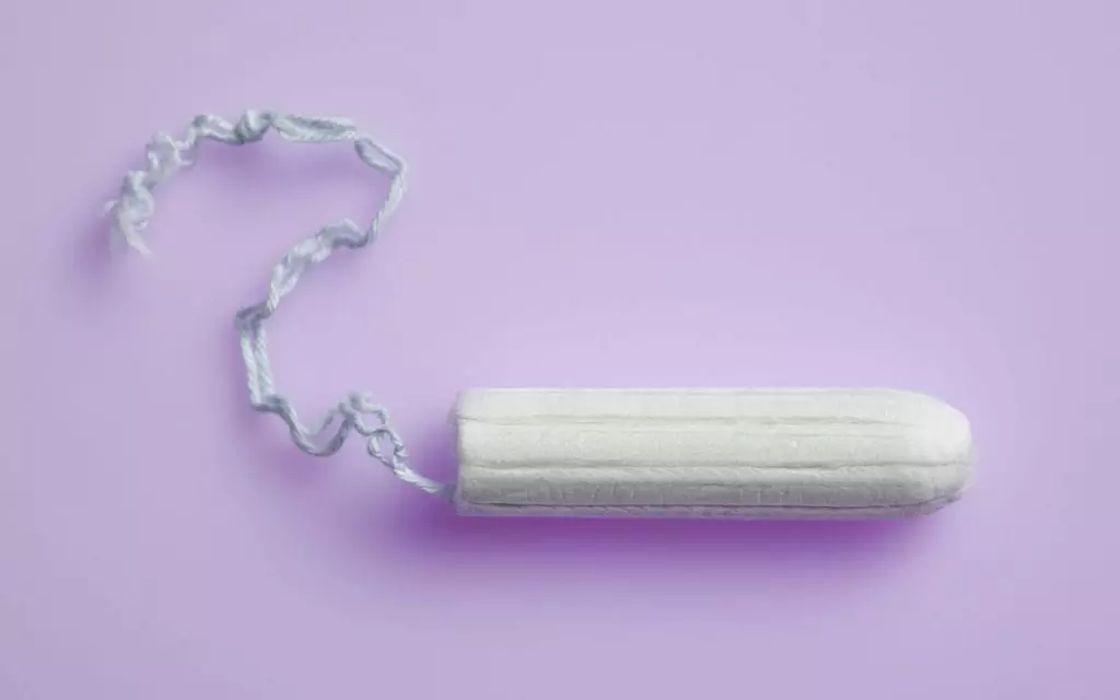 Menstruasieblokkies, koppies of tampons: hoe om te besluit wat die beste vir jou is 2290_2