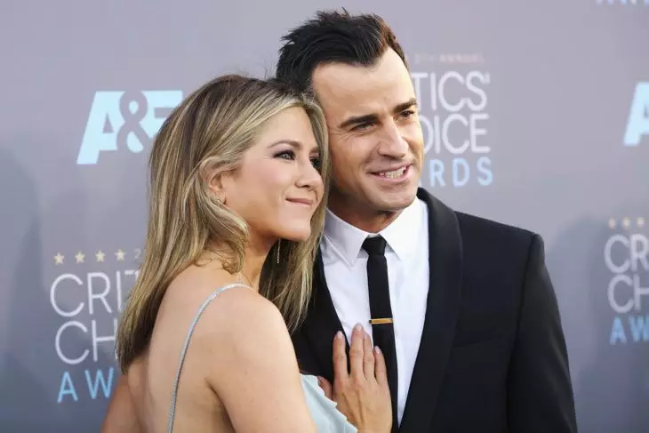 Si Jennifer Aniston ug Brad Pitt Mga Higala Pag-usab, ug Ang mga Fans Nabalaka Niana 23447_2