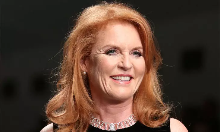 Sarah Ferguson vai pressionar a princesa Eugenie e a princesa Beatrice para engravidar? 24537_2