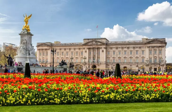 Wat is Buckingham Palace se salarisse? 24570_1