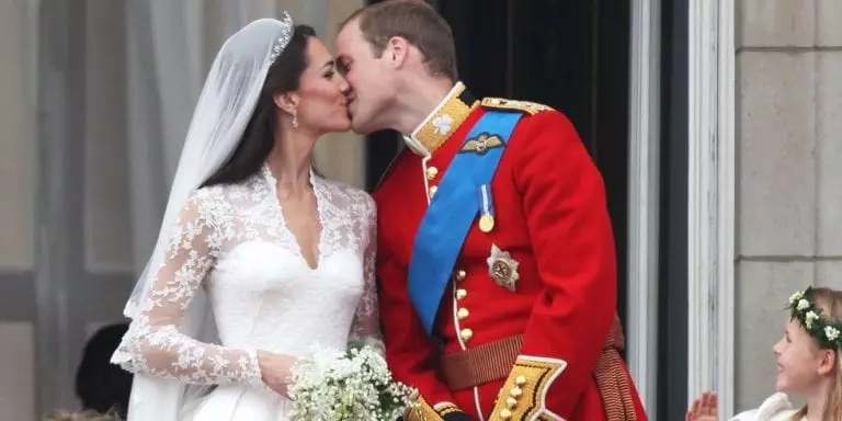 Puthjet mbretërore të dasmës 24672_18